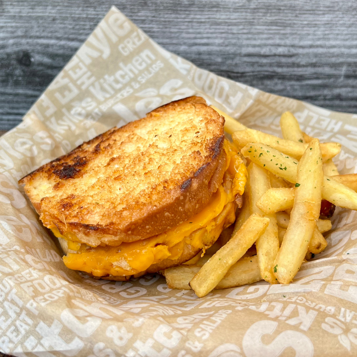 Kids Grilled Cheese – Kyle's Kitchen